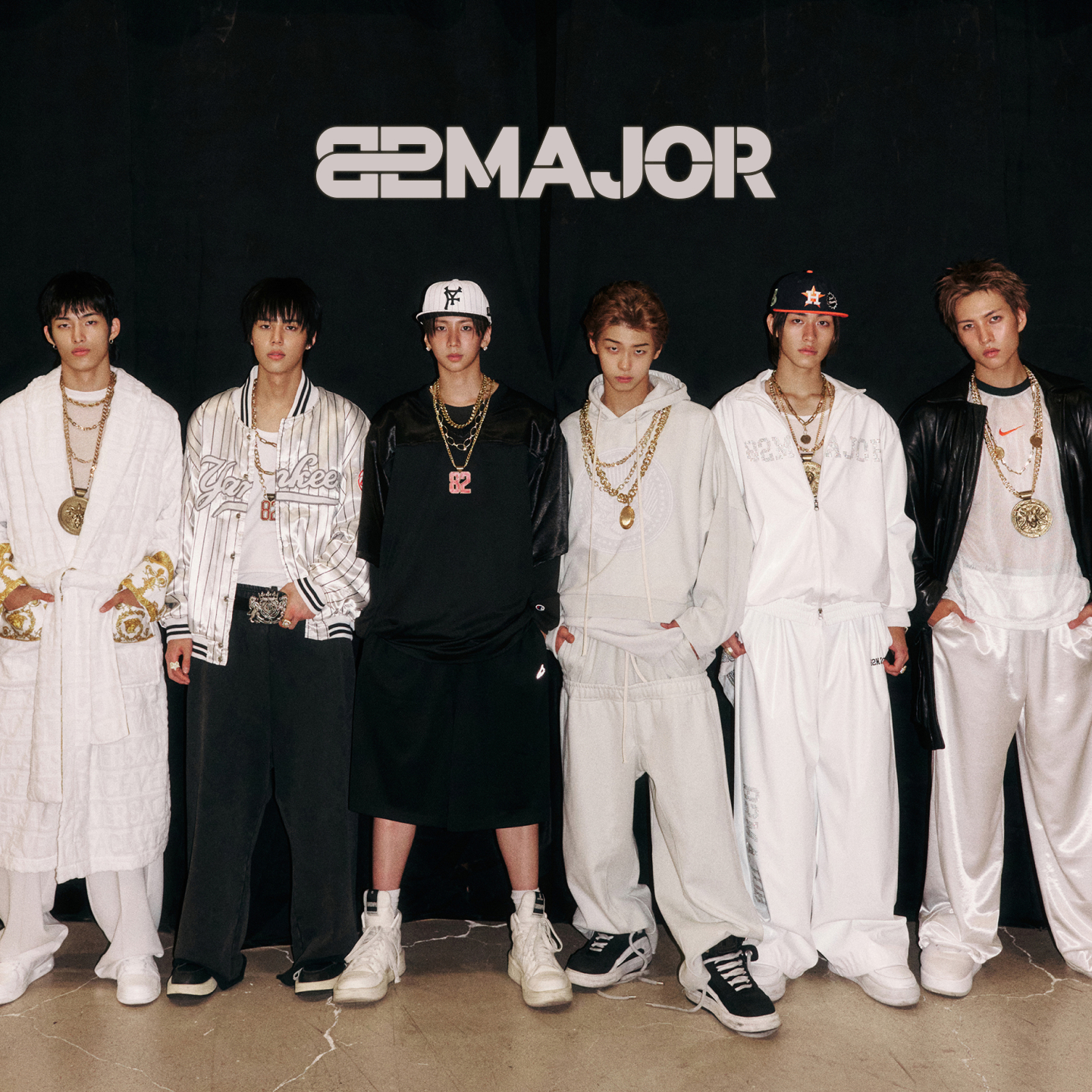 82MAJOR(82메이저) 4TH MINI ALBUM [Trophy] (POCAALBUM) SPECIAL OFFLINE&MEET ...